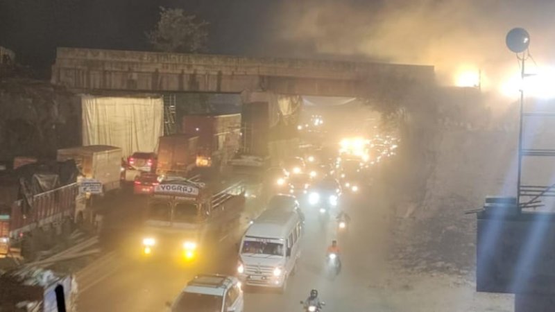 1300 छेद, 600 किलो बारूद: ट्विन टावर के बाद पुणे में धराशायी हुआ ब्रिज