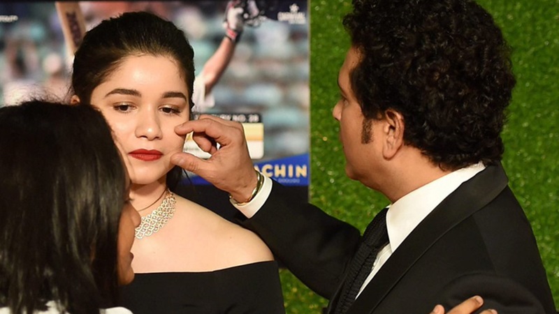 खुद का डीपफेक वीडियो देख हिले सचिन तेंदुलकर | Sachin Tendulkar deepfake video viral promoting ...