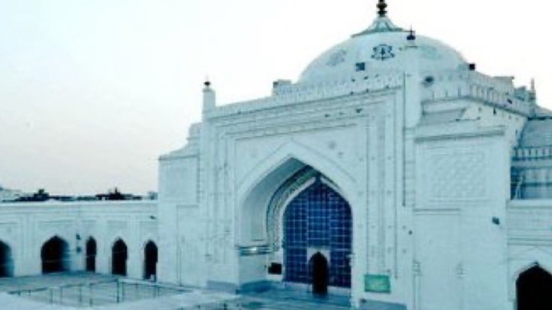 बदायूँ की जामा मस्जिद को नीलकंठ महादेव बताने वाली याचिका पर जिला अदालत ...