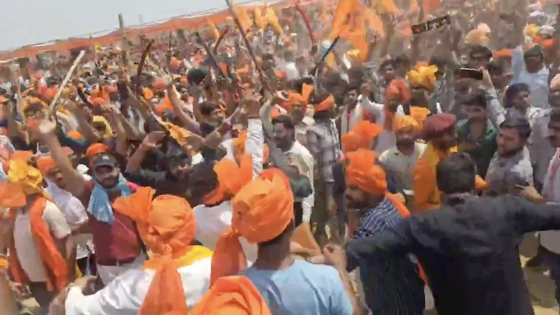 राणा सांगा की जयंती पर आगरा में एकजुट हुई करणी सेना, सपा सांसद से माफी मांगने के लिए प्रदर्शन ...